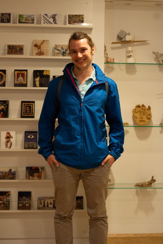 Menschen im Museum - MUCBOOK